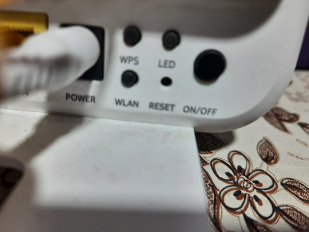 Airtel Xstream Fiber Nokia G2425G-A Gpon ONT Gigabit Dual Band Wifi ...